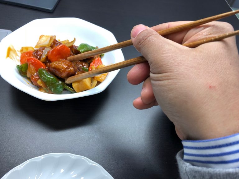 36 Bad chopstick etiquettes – Imagination Procedure in Japan